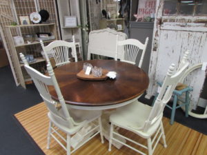 Just Fine Tables (Farm Tables to Love and Last)